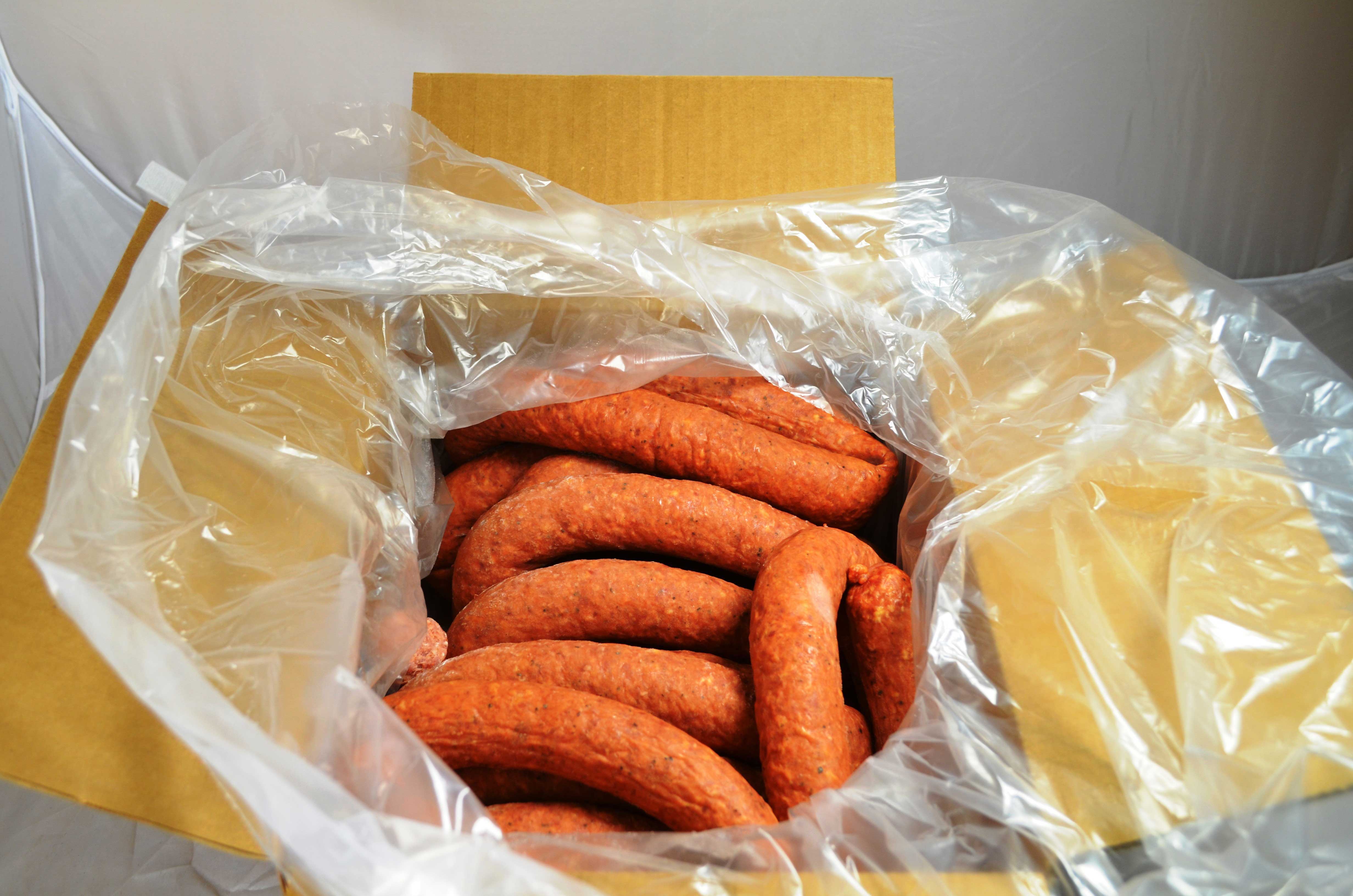 Eddy Beef Brisket Sausage Ring, 14 Ounce. | FoodServiceDirect.com ...