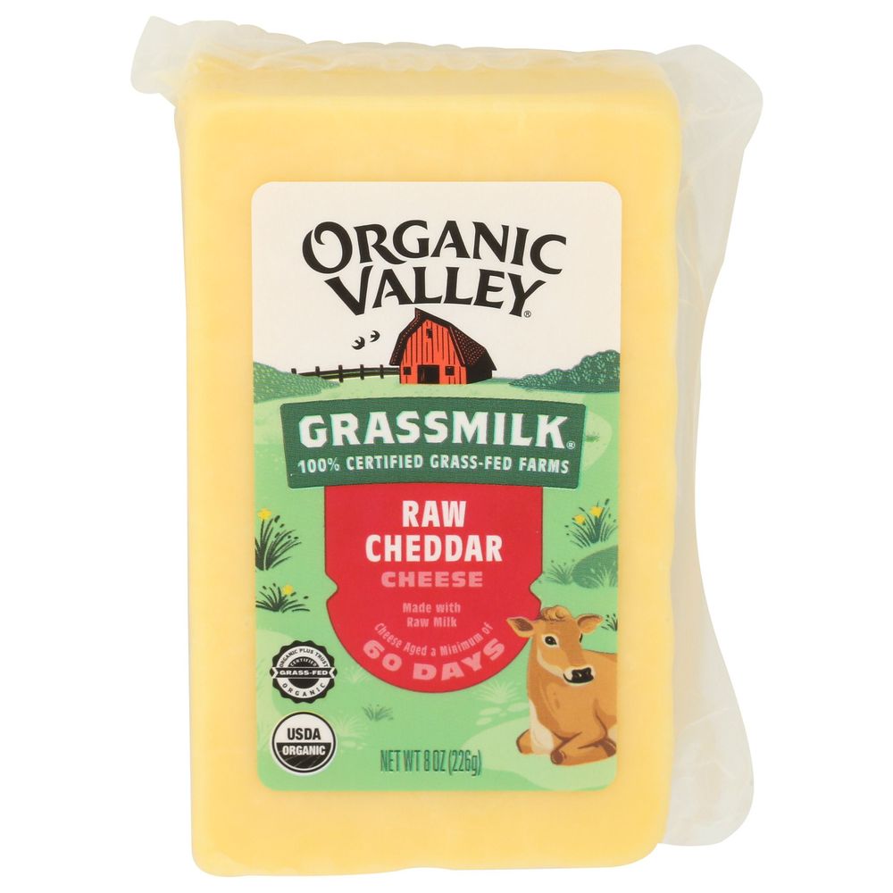 Organic Valley Organic Grassmilk Raw Cheddar Cheese, 8 Ounce -- 10 per case