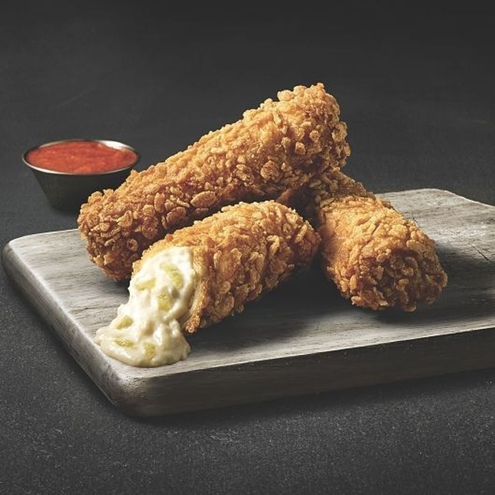 Crunch Factory Banana Pepper Crunch Rolls | FoodServiceDirect