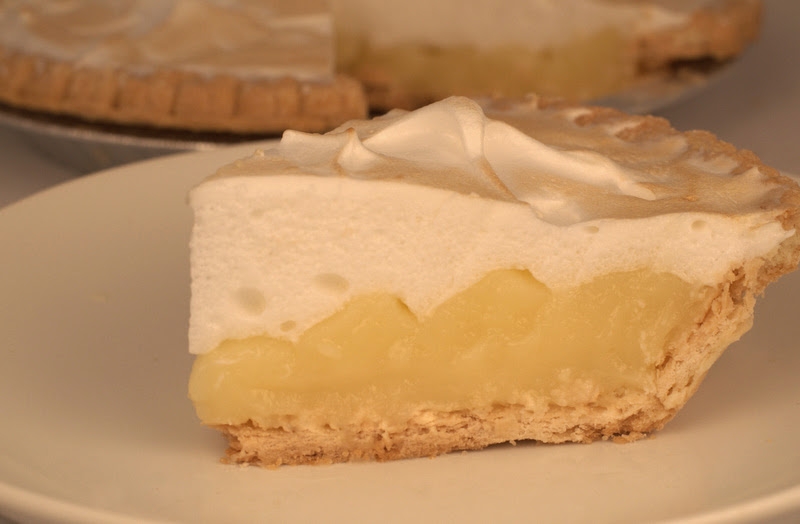 Foxtail Foods Gourmet Lemon Meringue Pie Case | FoodServiceDirect