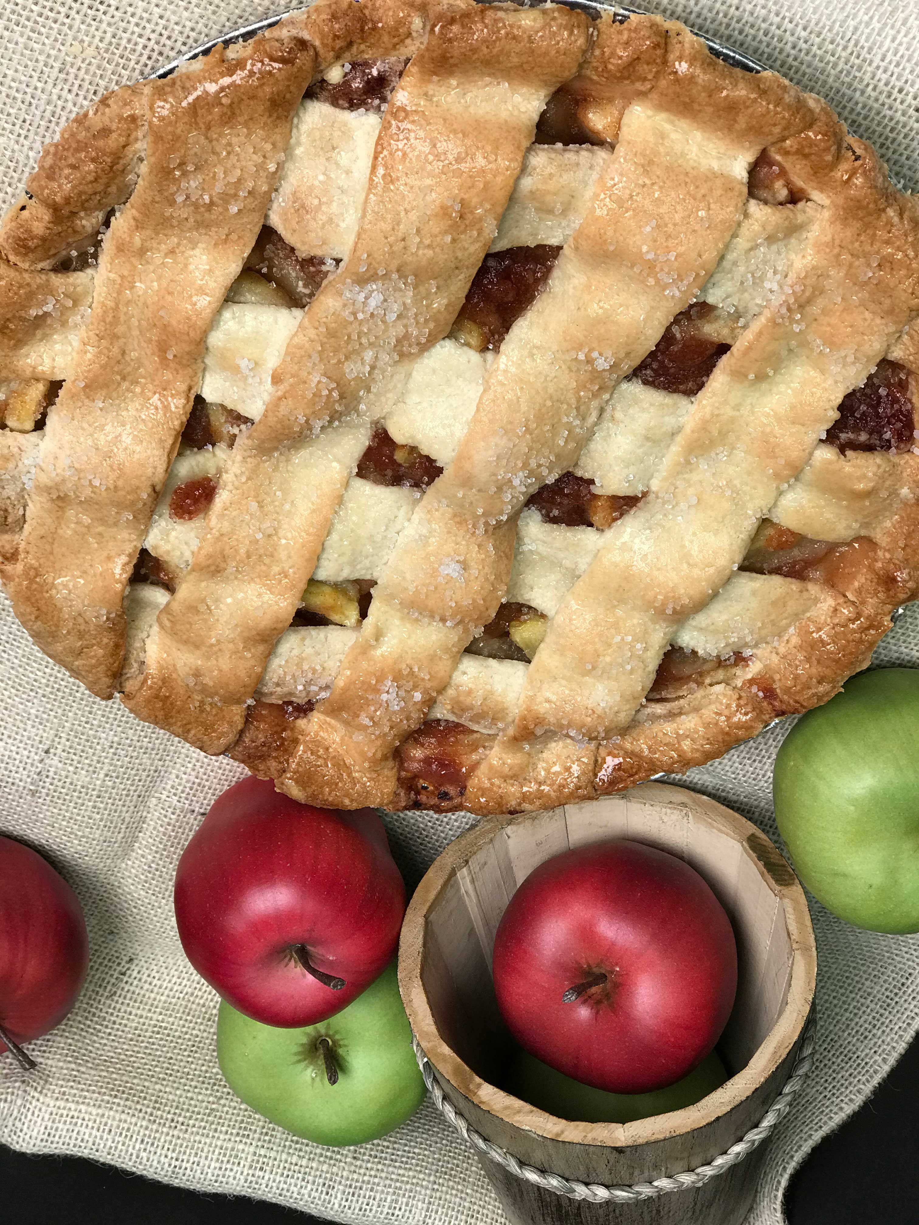 Foxtail Apple Lattice Pie, 12 inch -- 6 per case