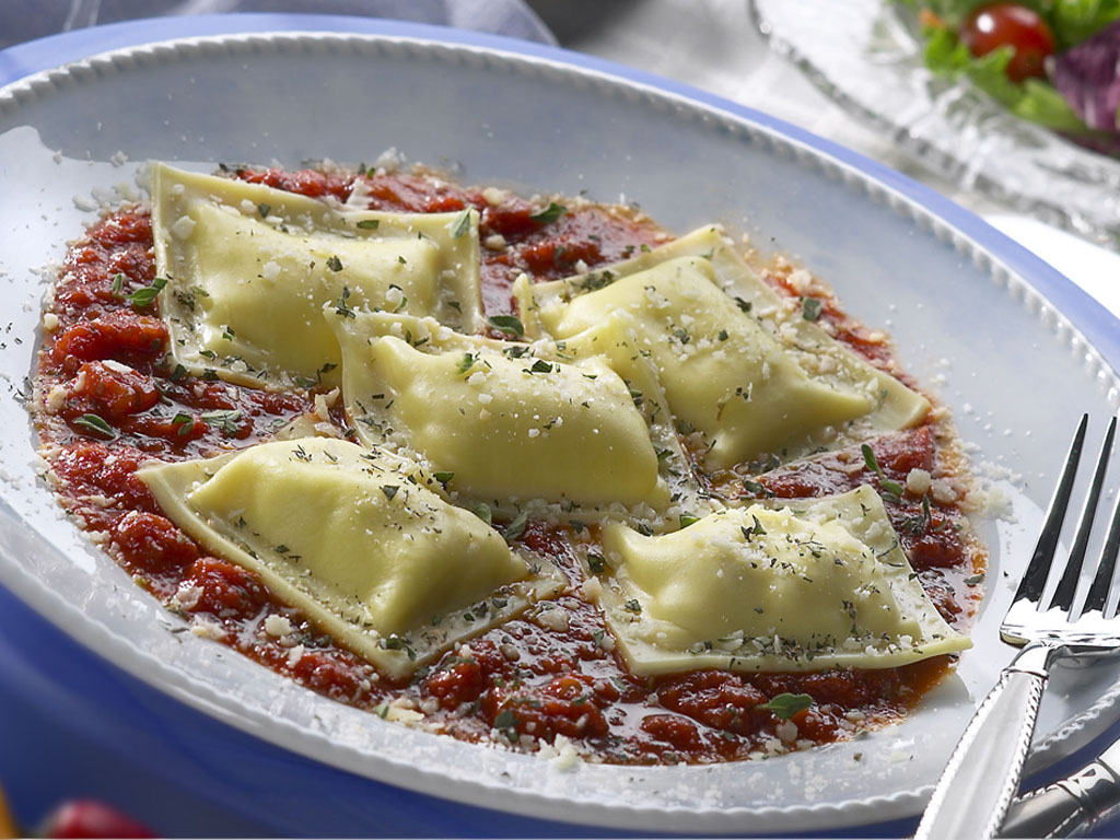 Rosina Food Medium Square Beef Ravioli Pasta -- 280 per case.