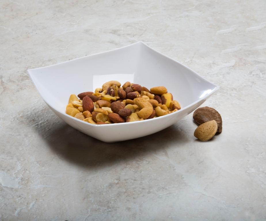 Yoshi Ware Emi White Square Serving Bowl, 32 Ounce -- 50 per case.