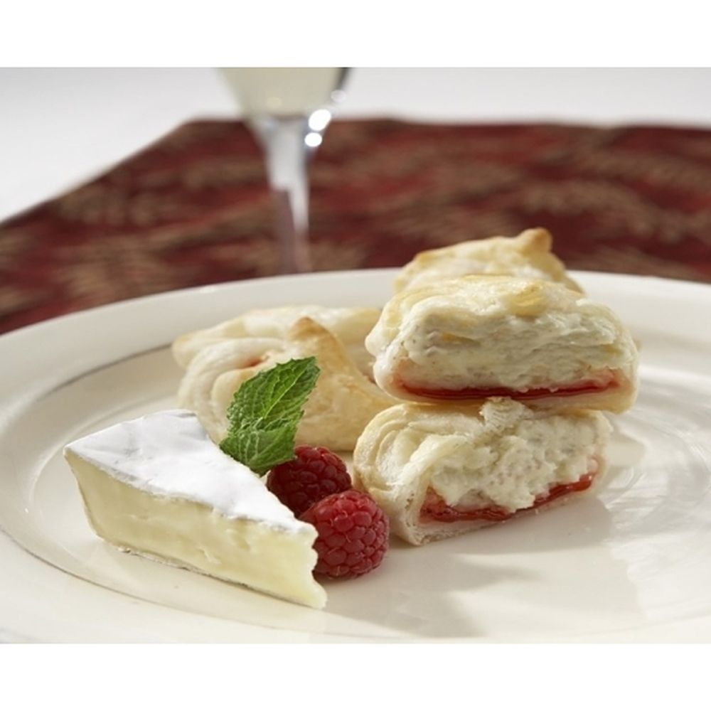 Holiday Foods Raspberry Brie En Croute, 100 count