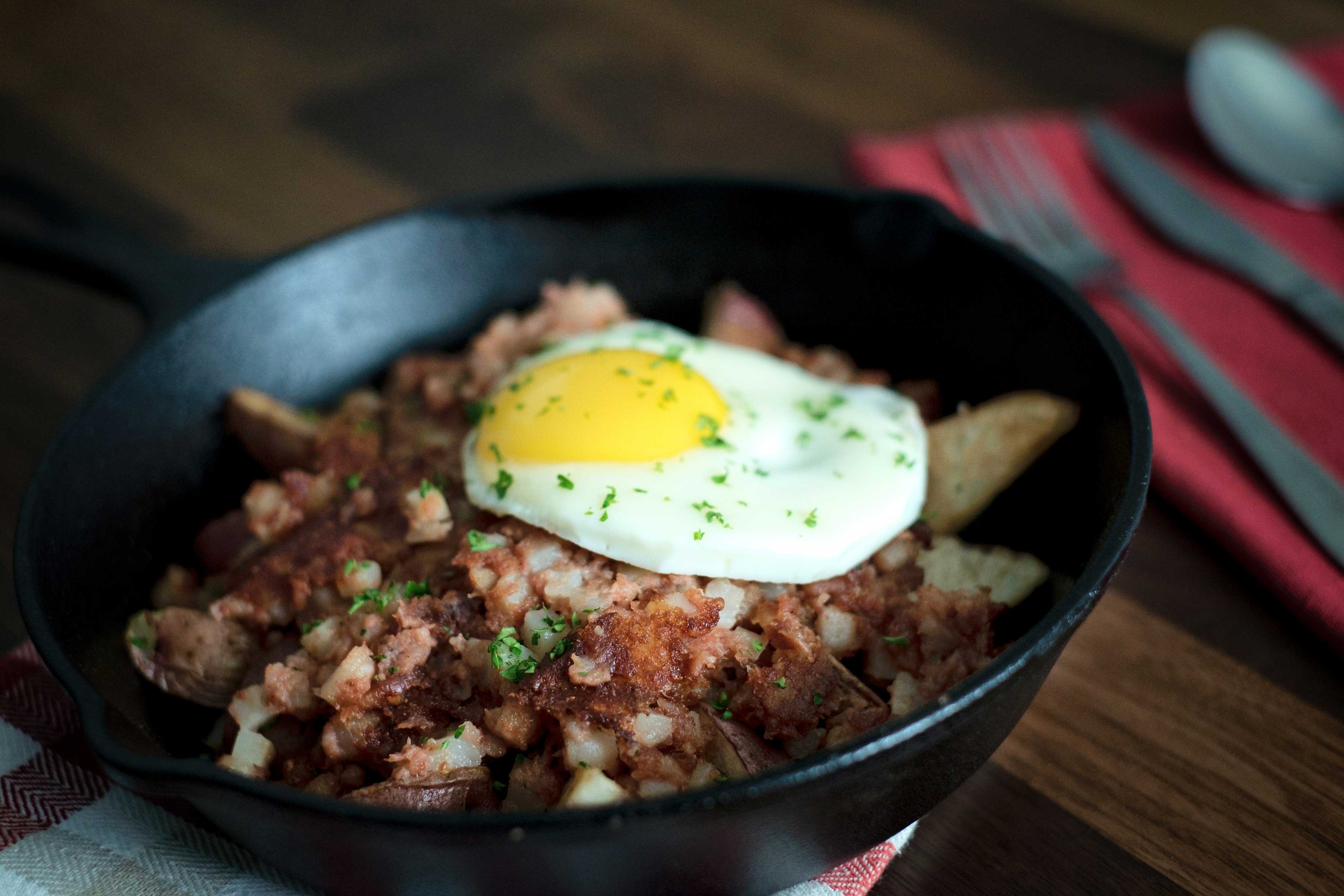 Vanee Corned Beef Hash, 108 Ounce -- 6 Case | FoodServiceDirect.com ...