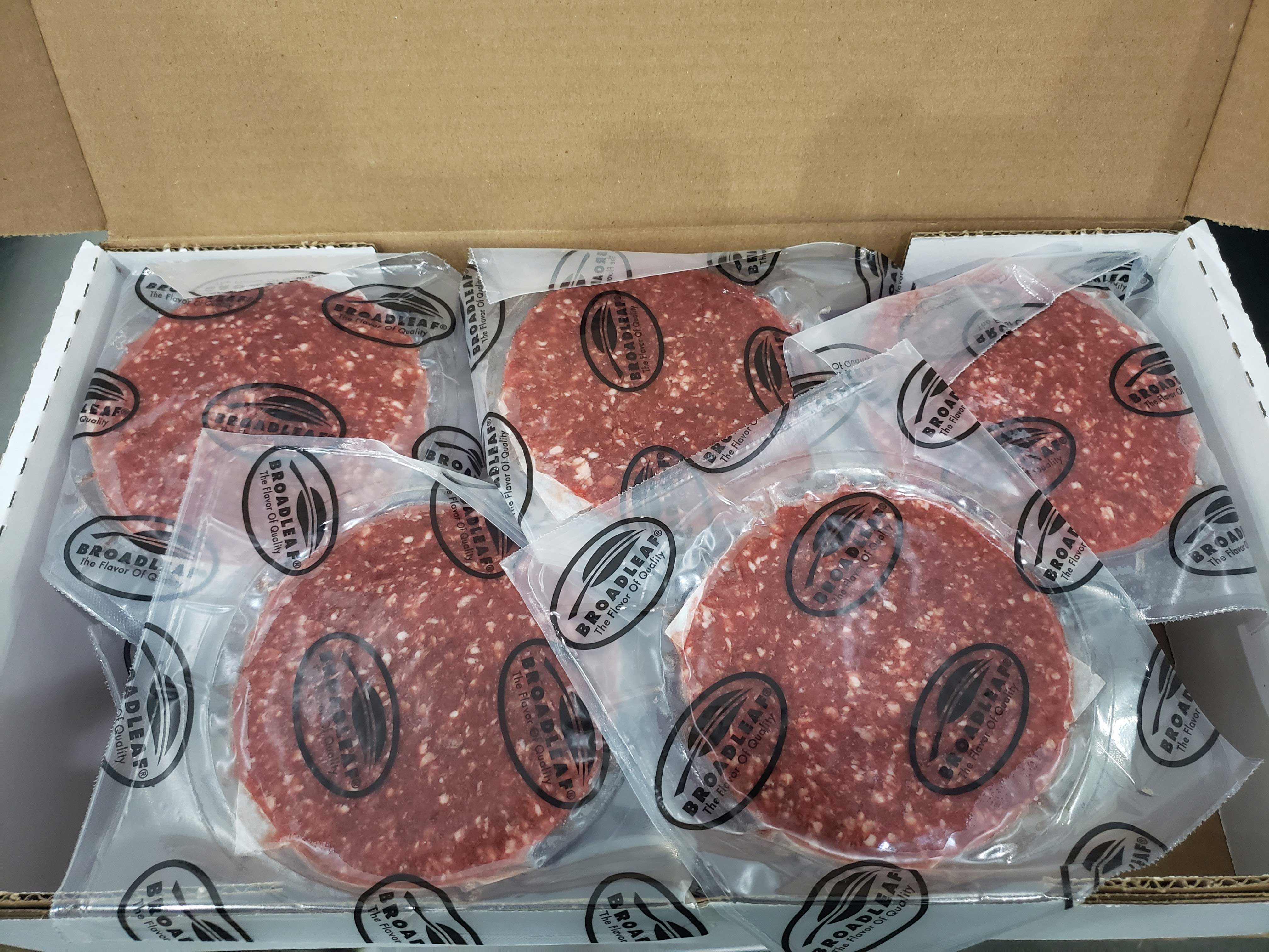 Broadleaf Grass Fed 3 1 Round Beef Patties Case | FoodServiceDirect