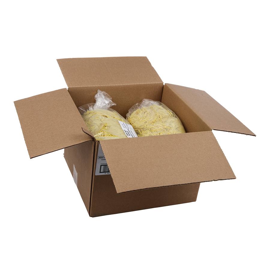 Amoy Turmeric Colored Chow Mein Noodles Case | FoodServiceDirect