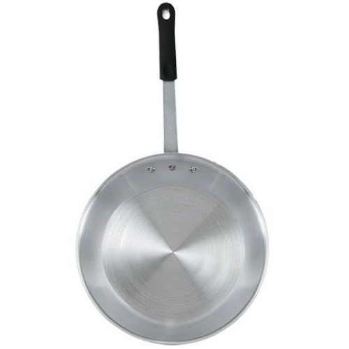 Alegacy Eagleware Professional Aluminum Fry Pan - Natural Finish, 7 inch.